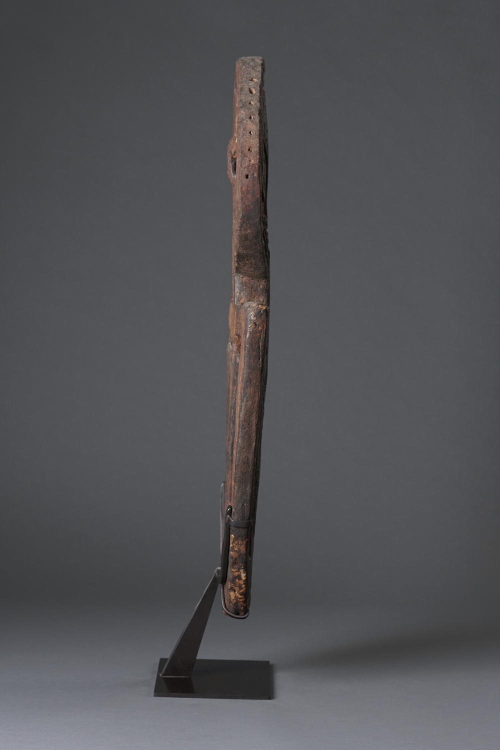 Agiba / Skull Rack - S102 - Lawrence Pebbles Oceanic Art Gallery